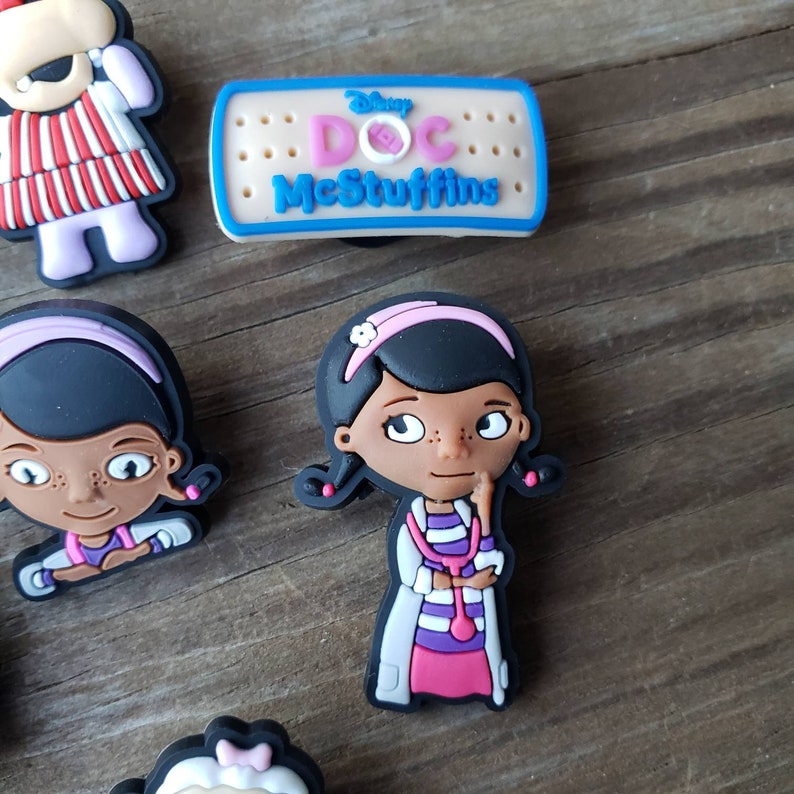 7pc Doc McStuffins Shoe Charms – kolorwondercrafts